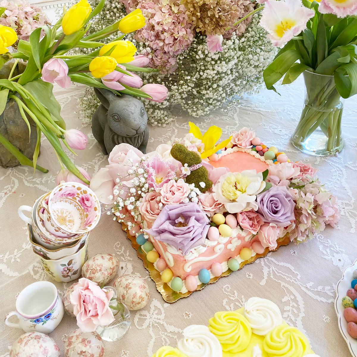 Simple Ways To Decorate A Grocery Store Cake